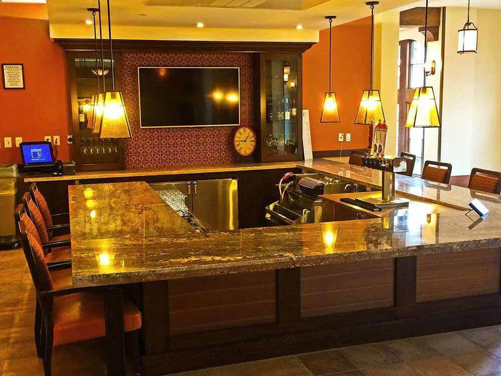 Quầy bar hiện đại — BLUECONS